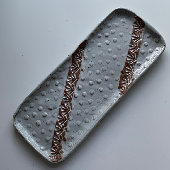 Handcrafted | Art | New Handmade Pottery Tray With White Inlaid Design ...